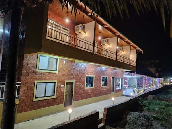 Maitri Beach Resort - Murud