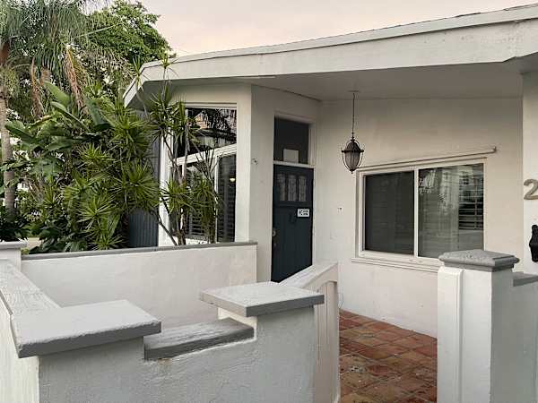 Utopia Hostel Miami Aventura - Florida