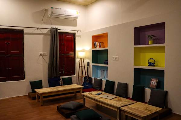 Mosaic Hostel Varanasi - Varanasi