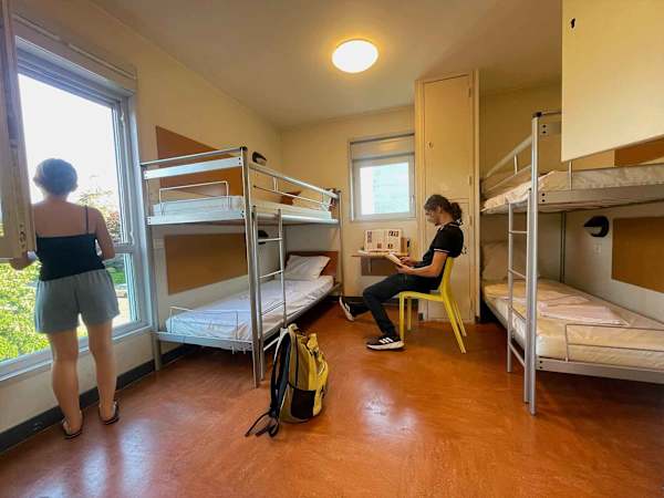 Auberge De Jeunesse Hi Grenoble - Grenoble