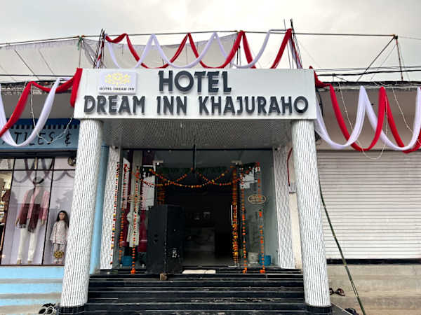 Hotel Dream Inn Khajuraho - カジュラーホー