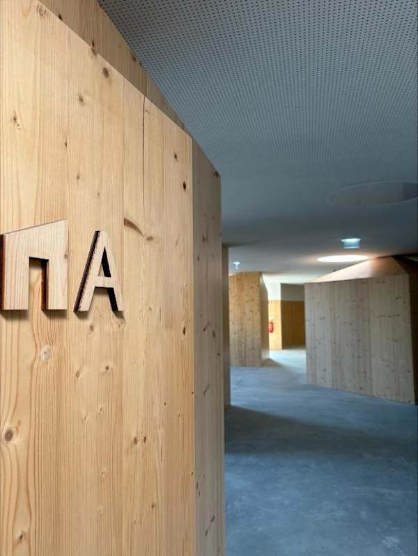 Angeiras Beach Hostel - Portugal