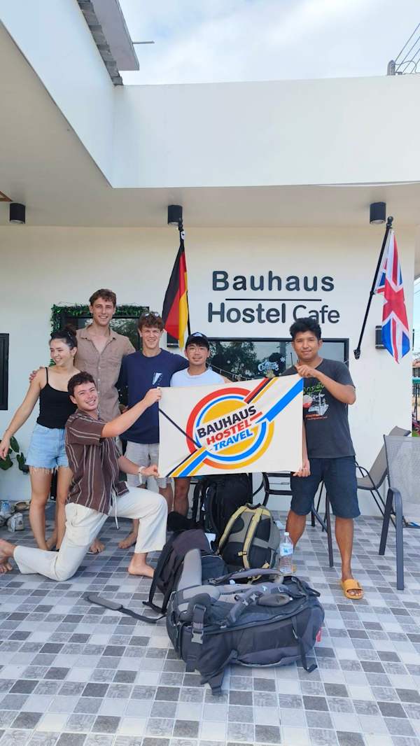 Bauhaus Hostel Cafe - Koh Samui