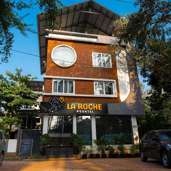 La Roche Poshtel - Anjuna