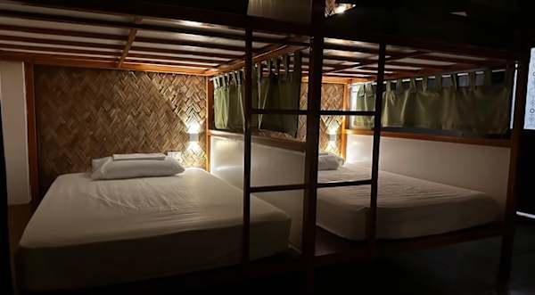 Jungle Hostel - Puerto Princesa