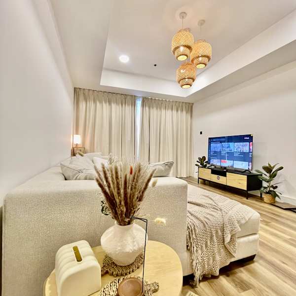 Shared Bed Space In Shared Mixed Room - ドバイ