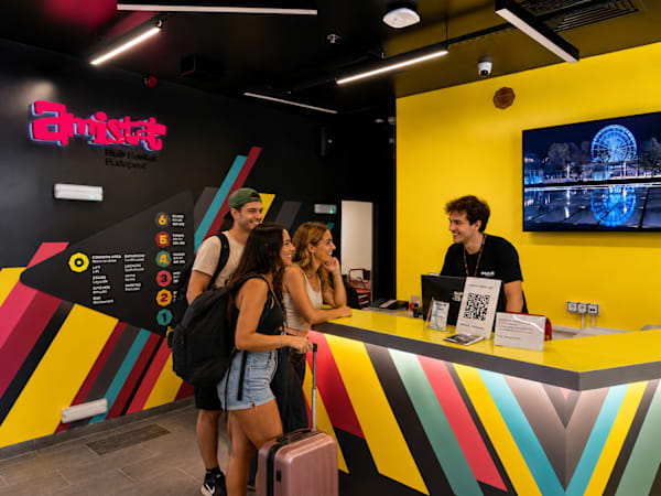 Amistat Hub Hostel Budapest - Budapest