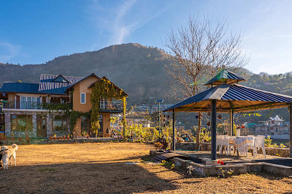 Ethnic Trail Naukuchiatal - Naukuchiatal