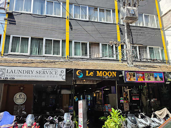 Le Moon - Patong Beach