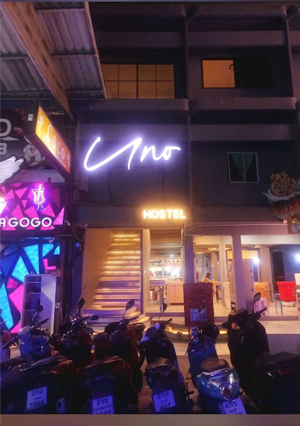 Walking Street Uno Hostel - Pattaya City