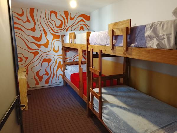 Pulkay Hostel Folk - Mendoza