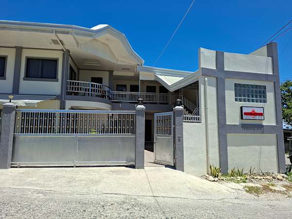D Estelita Guest House - Moalboal