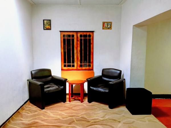 Ann Field Hostel & Homestay - Nuwara Eliya
