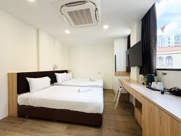 Aura Hotel Mackenzie - Singapore