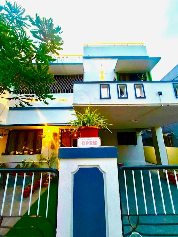 Deodar Commune - Visakhapatnam
