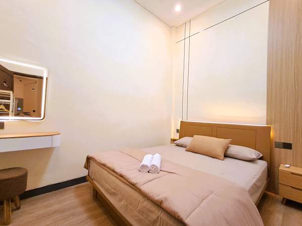 Nafaka Hostel And Tours - Malang
