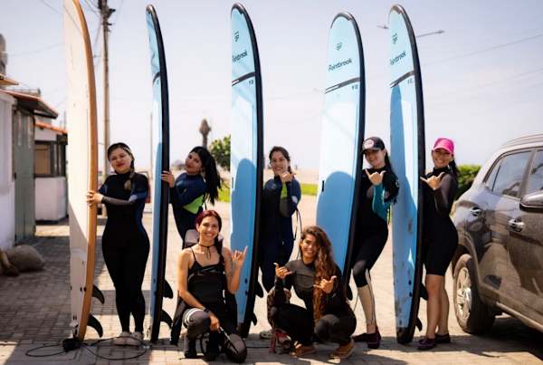 Pointbreak Surf Camp - Huanchaco