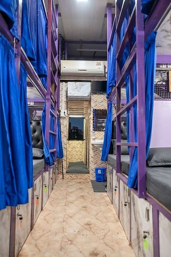 Hostelhuez - Mumbai