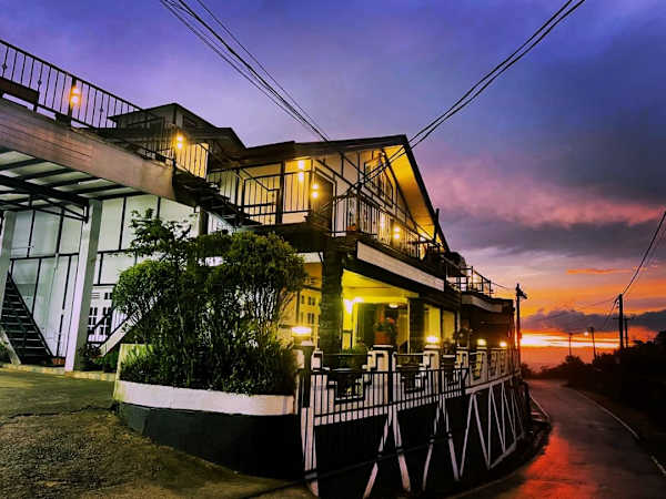 Himawari Hills Hostels - 努沃勒埃利耶區