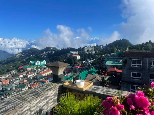 Travel Pickle Hostel - Darjeeling