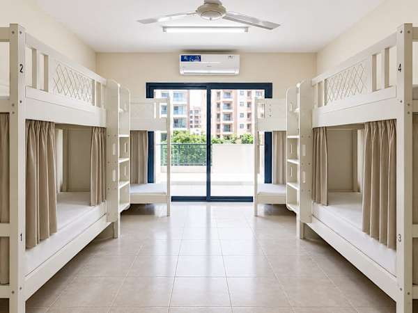 Tidy Premium Hostel Dubai - Dubai