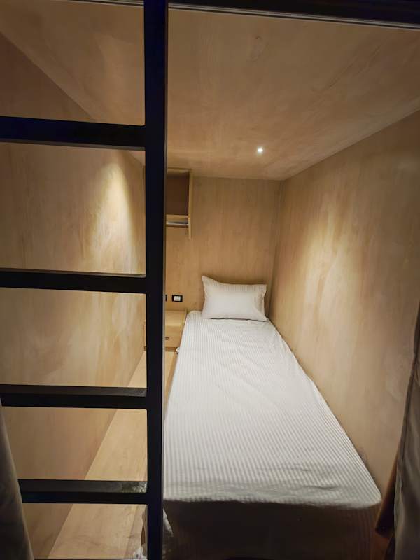 New Lh Cairo Dormitory Shared Room -Mixed- Foreign Passport Required - Égypte