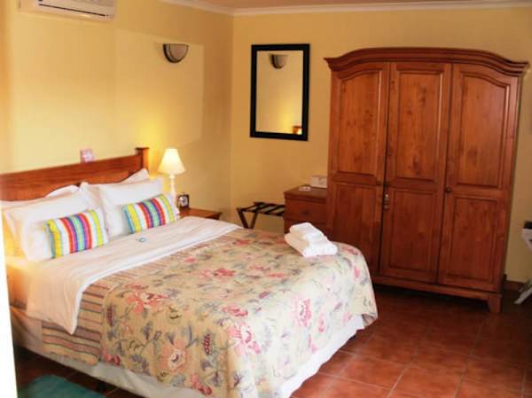 The Saffron House - Dolphin Coast