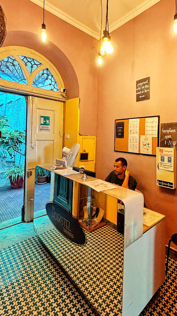 Hostel Taormina "Homstel" - Taormina