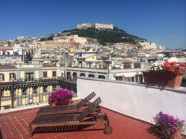 Seagulls House In The Heart Of Naples Via Toledo - Naples