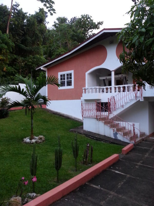 Polish Princess Guest House - カリブ諸島