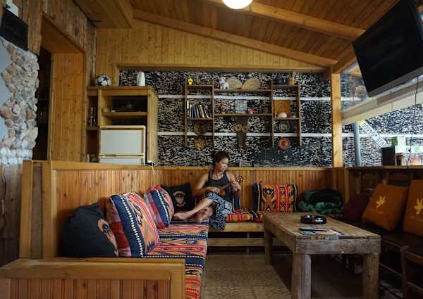 Himara Downtown Hostel - Himarë