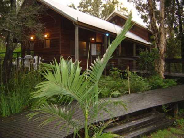 Melaleuca Surfside Backpackers - Anna Bay