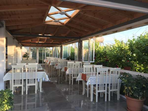 Hotel Aleksander - Ksamil