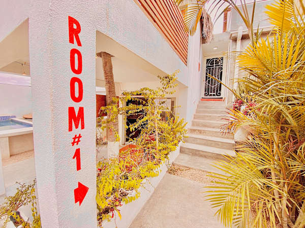 Hotel Perro Surfero - 托多斯桑托斯