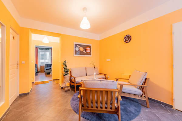 Luna Female Hostel - Prague