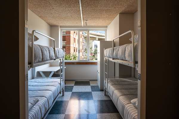 Lamia Bbk Women Hostel - Bilbao