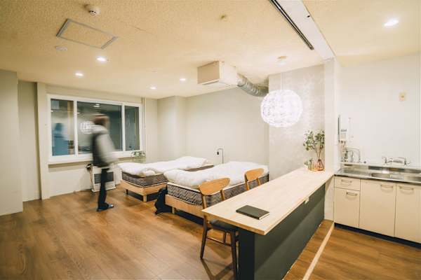 Tug-b Bar&hostel - Otaru