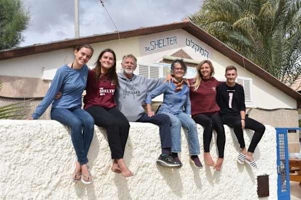 The Shelter Hostel Eilat - 에일라트