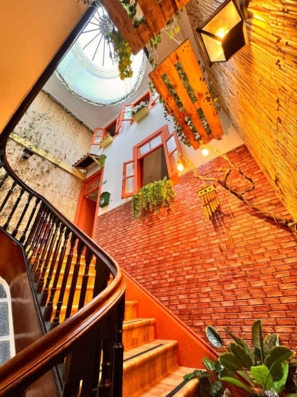 Guest World - Oporto