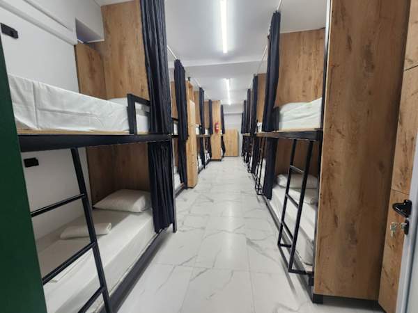 The Hangout Hostel - Sarandë
