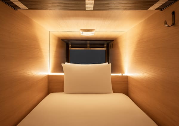 Zedwell Capsule Hotel Leicester Place - Marylebone