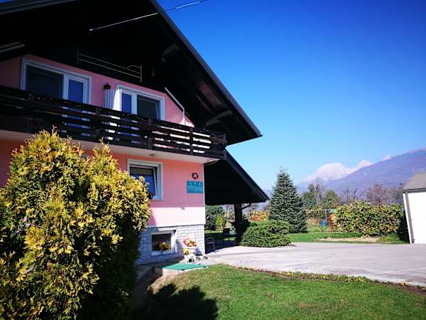 Sobe Jana Guesthouse - Slovenia