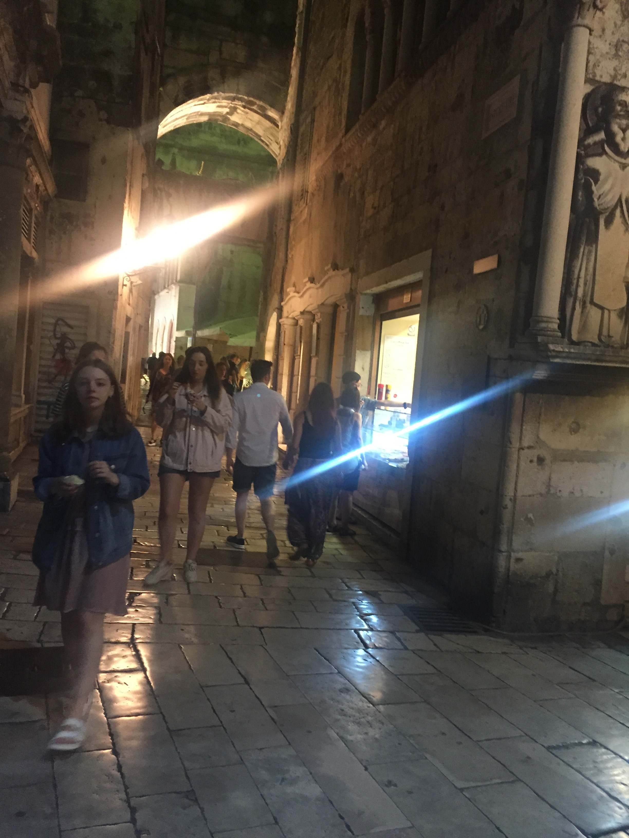 Private Accomodation Hostel Antonio - Split