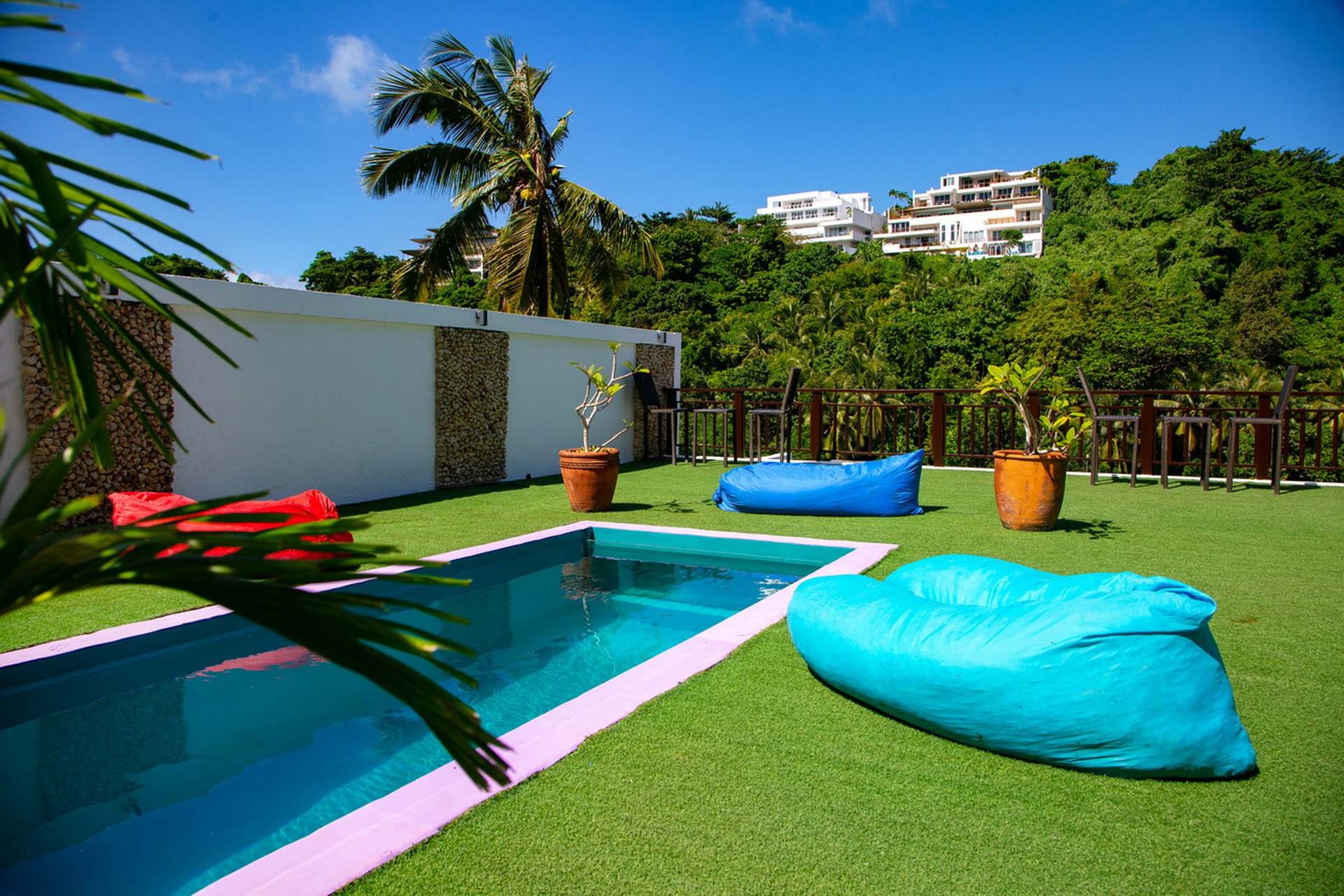 Chillax&nbsp;Boracay - Malay