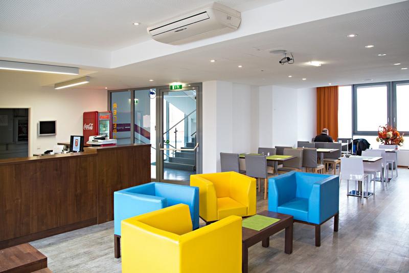 7 Days Premium Linz-ansfelden - Linz