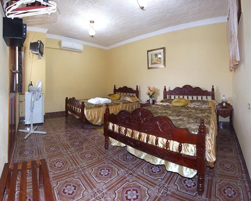 Casa Dr. Suarez Y Sra.addys - Cuba