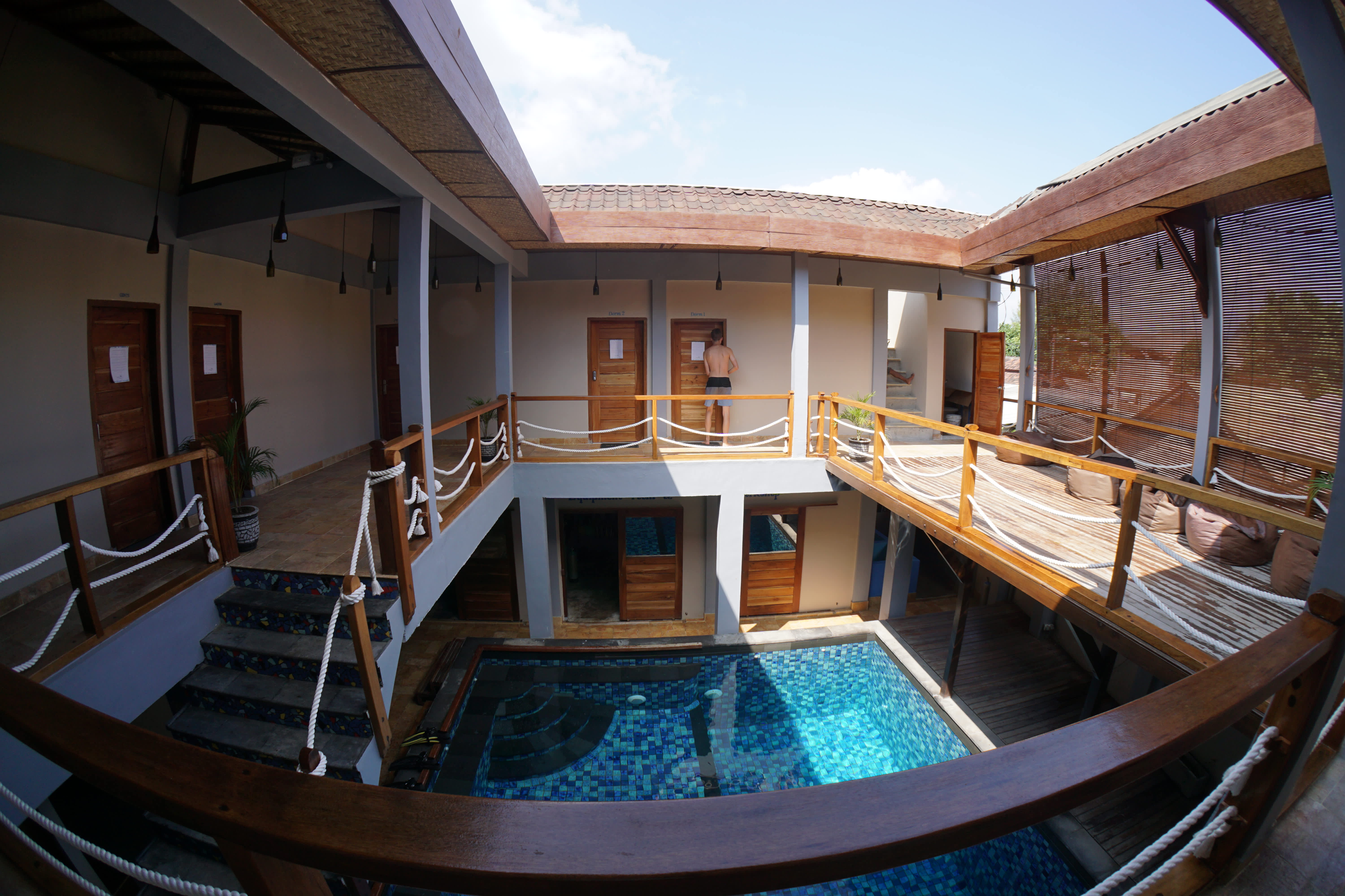 Compass Divers Hostel - Gili Islands