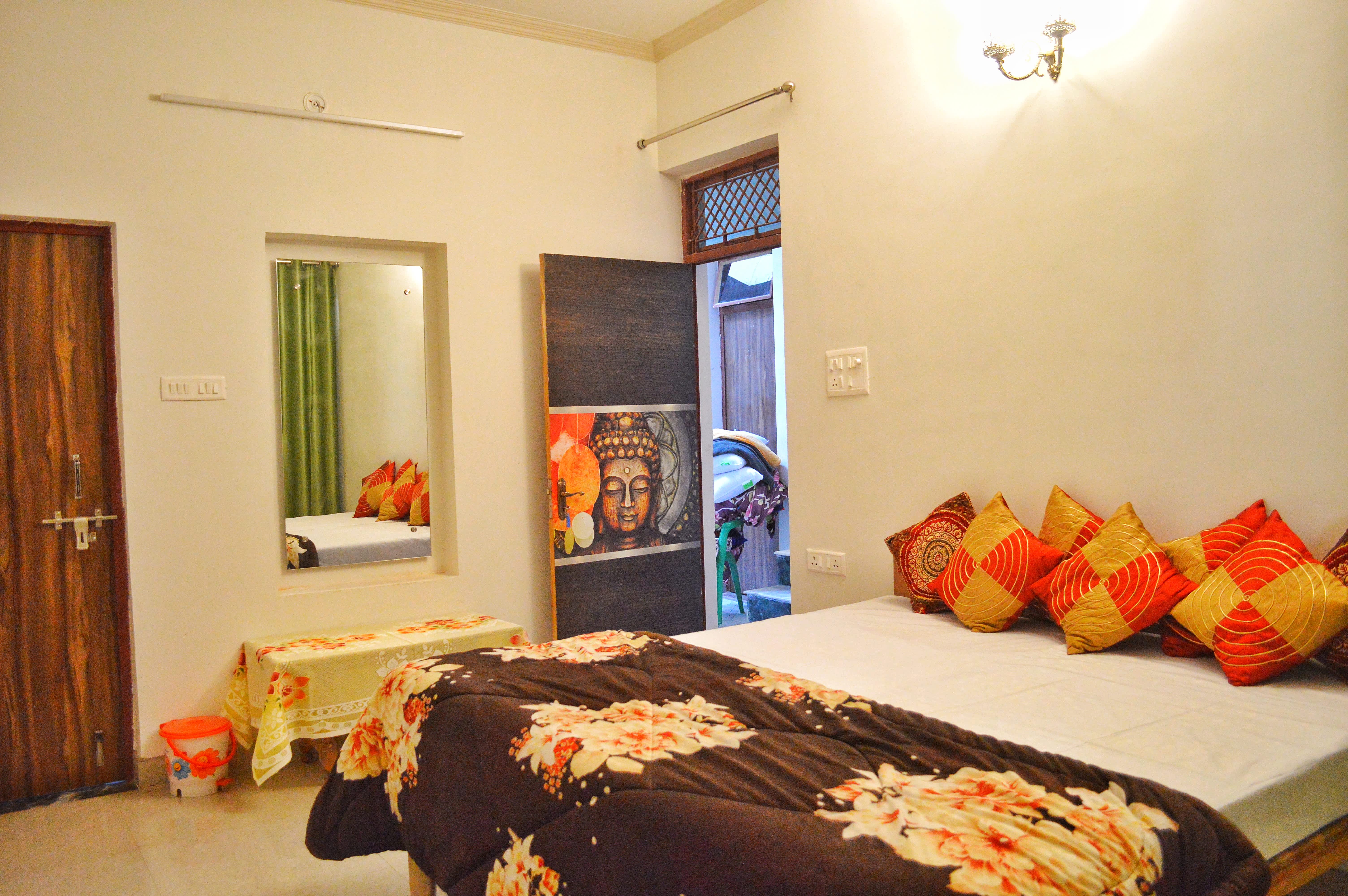 Anukampa Paying Guest House - Agra