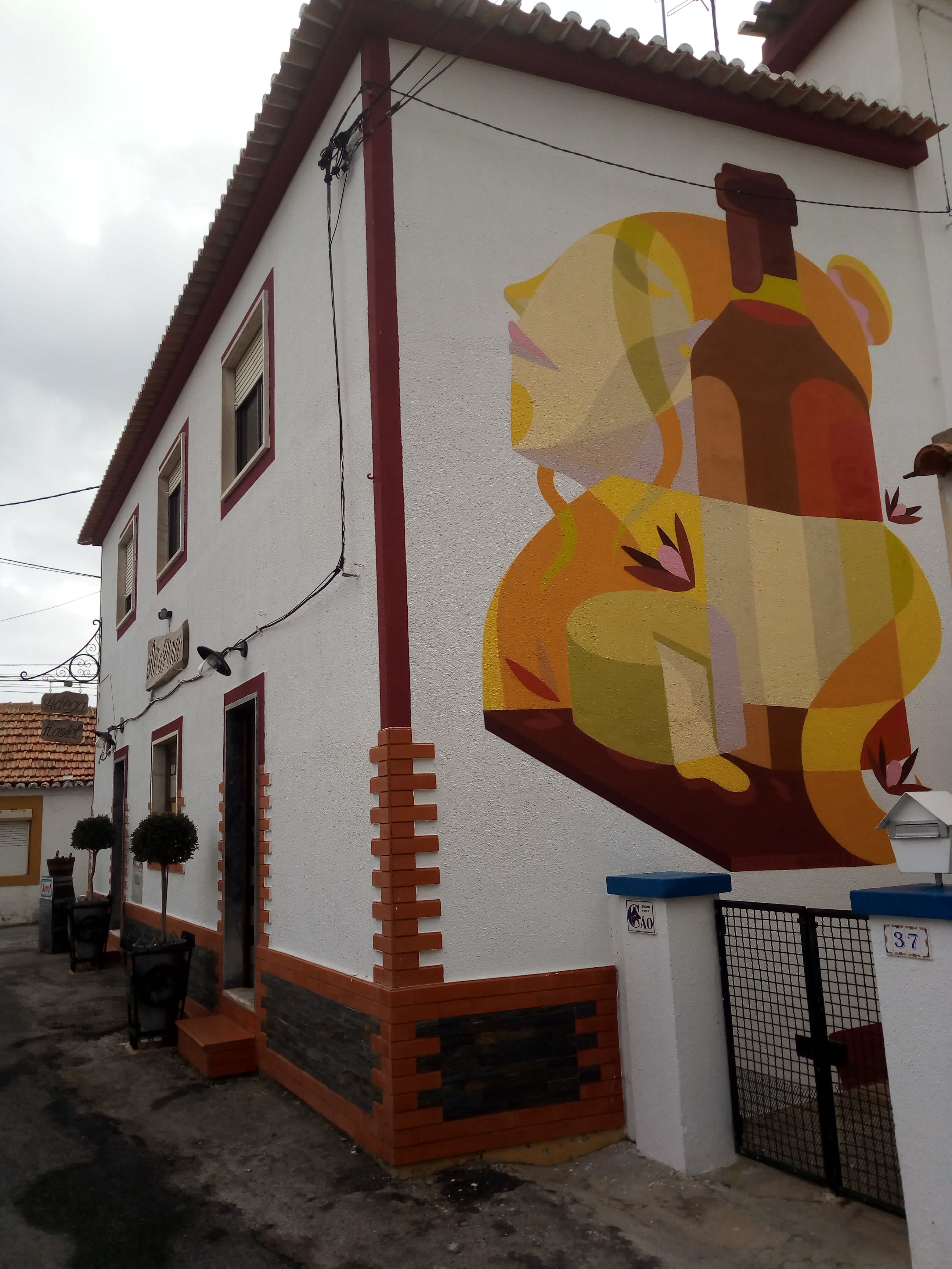 Adega Hostel Cem Cantos Da Serra - Palmela