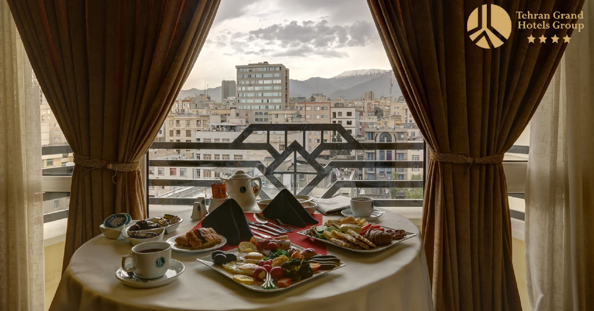 Tehran Grand Hotel - 